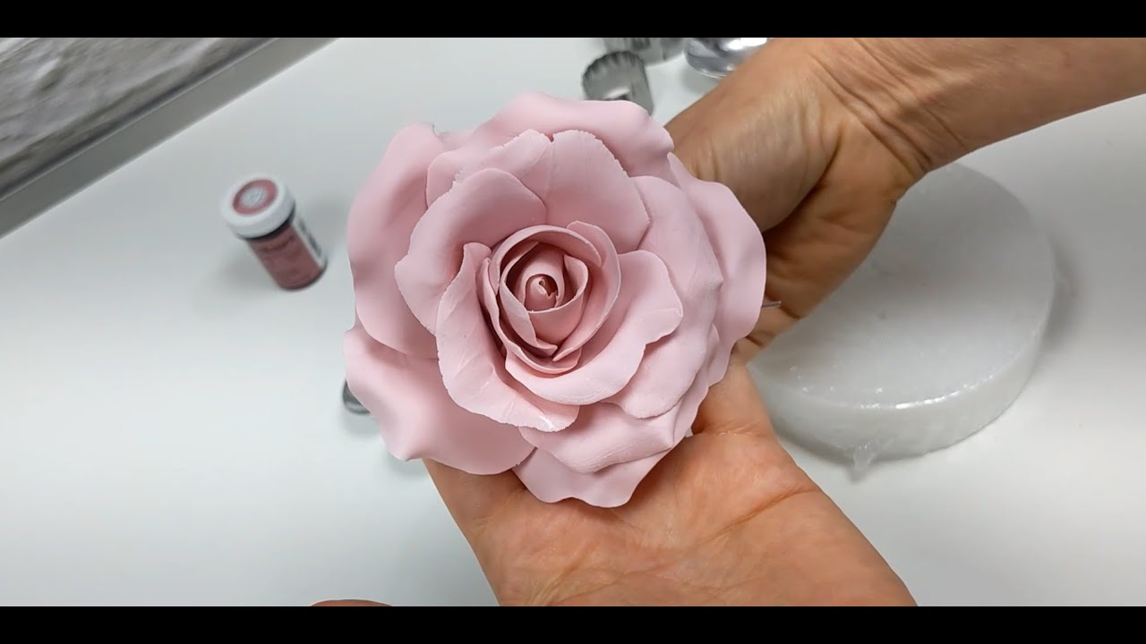 Amazing sugar Roses: decoration tips for wedding cake. - YouTube