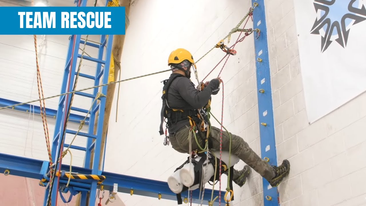COMO FUNCIONA un Rescate en equipo? | Team Rescue IRATA - YouTube