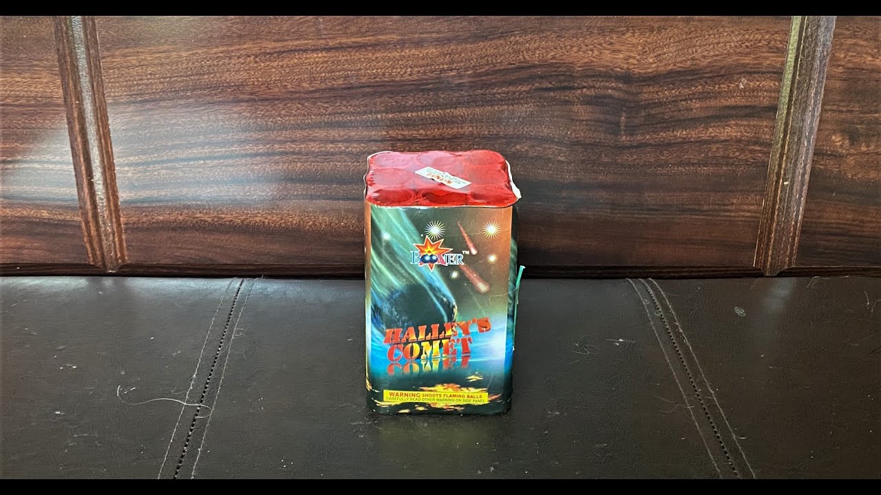 Boomer Fireworks - Halley's Comet (9 Shots) (200 Grams) - YouTube