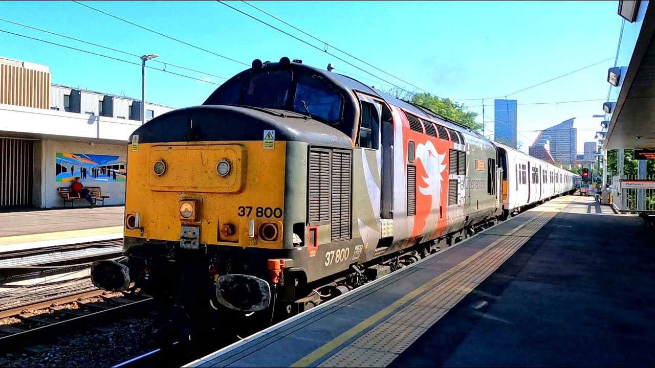 RailOperationsGroup Class 37800 "Cassiopeia" pulling Class 321 26/04 ...