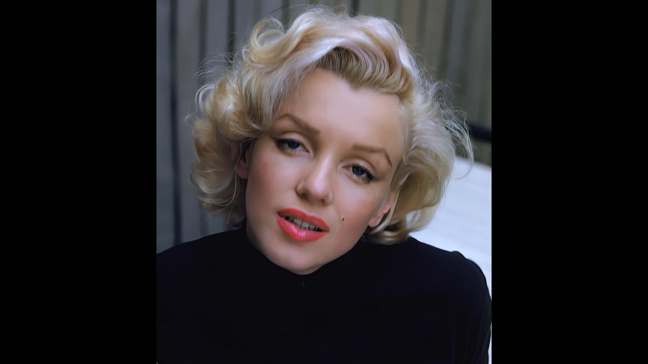 Marilyn Sings - YouTube