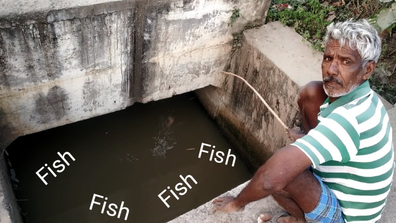 Unbelievable 😱 Village Fishing 🐟🐟| Sewer Fishing in Creek | Hook ...