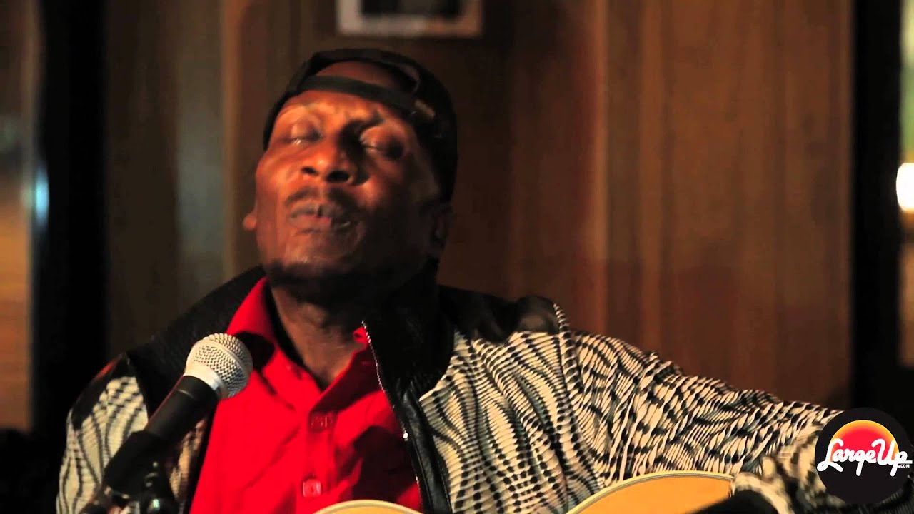 Jimmy Cliff performs "Many Rivers to Cross" at Miss Lily's Variety for ...