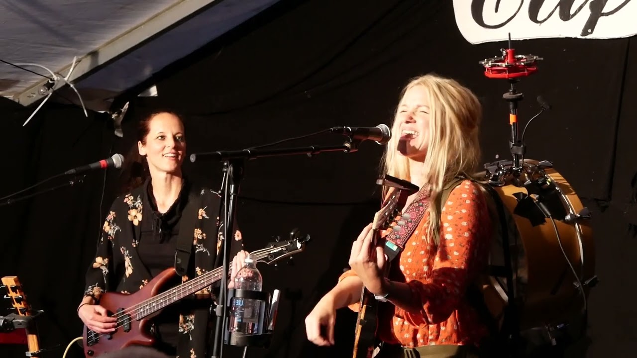 Sol Heilo - Be my husband - Privaten Café - 06.08.22 - YouTube