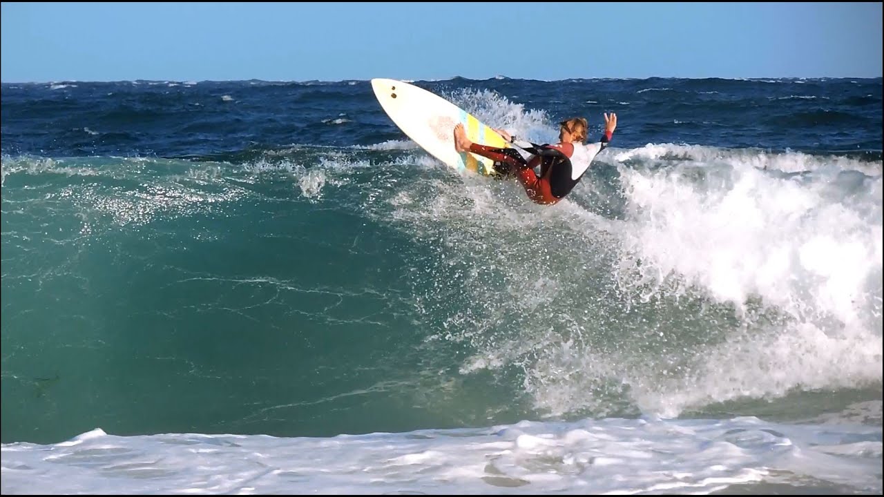 Surfing Mid North Coast - YouTube