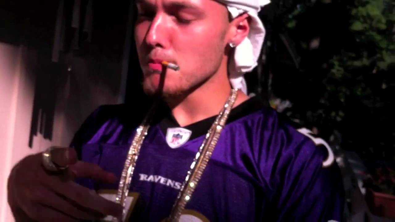 SWAG JESUS & JONNY BRAVO - CIGARETTE #HILARIOUS (STOP SMOKING ...