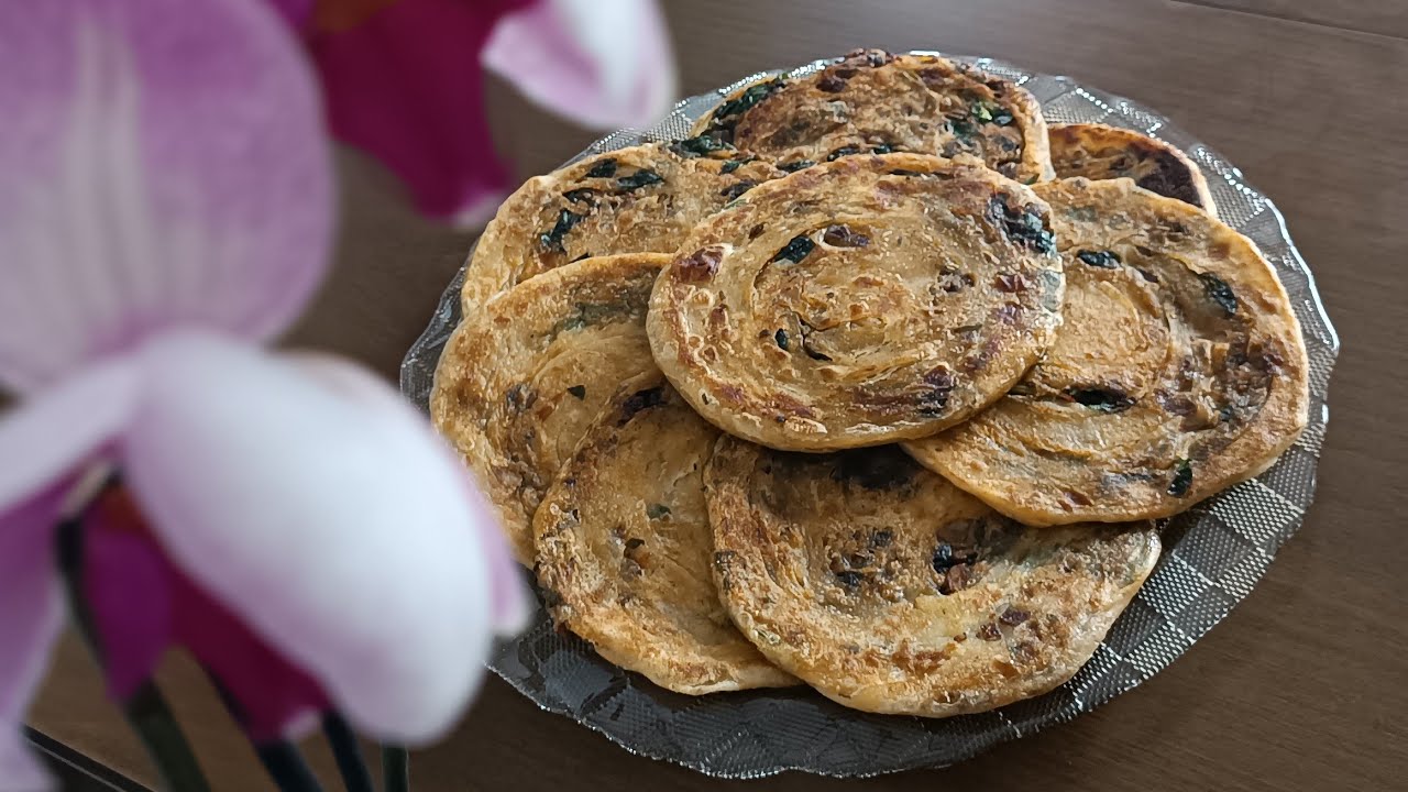 From Morocco Msemen with spinach A la marocaine Msemen aux épinards ...