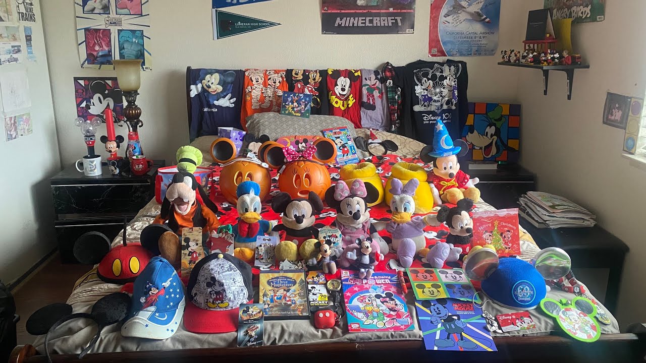 My Mickey/Minnie Mouse Collection (UPDATED) - YouTube