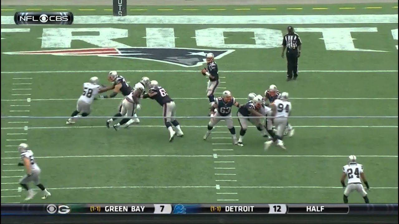 Justin Tuck Sack vs. Jordan Devey, Patriots - YouTube