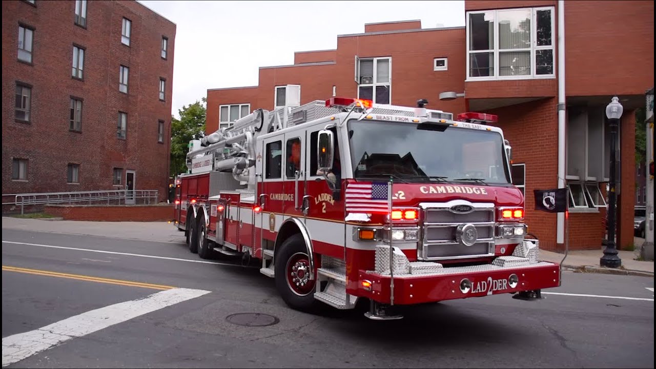 (BRAND NEW Pierce Tower) Cambridge Ladder 2 Engine 3 and Division 1 ...