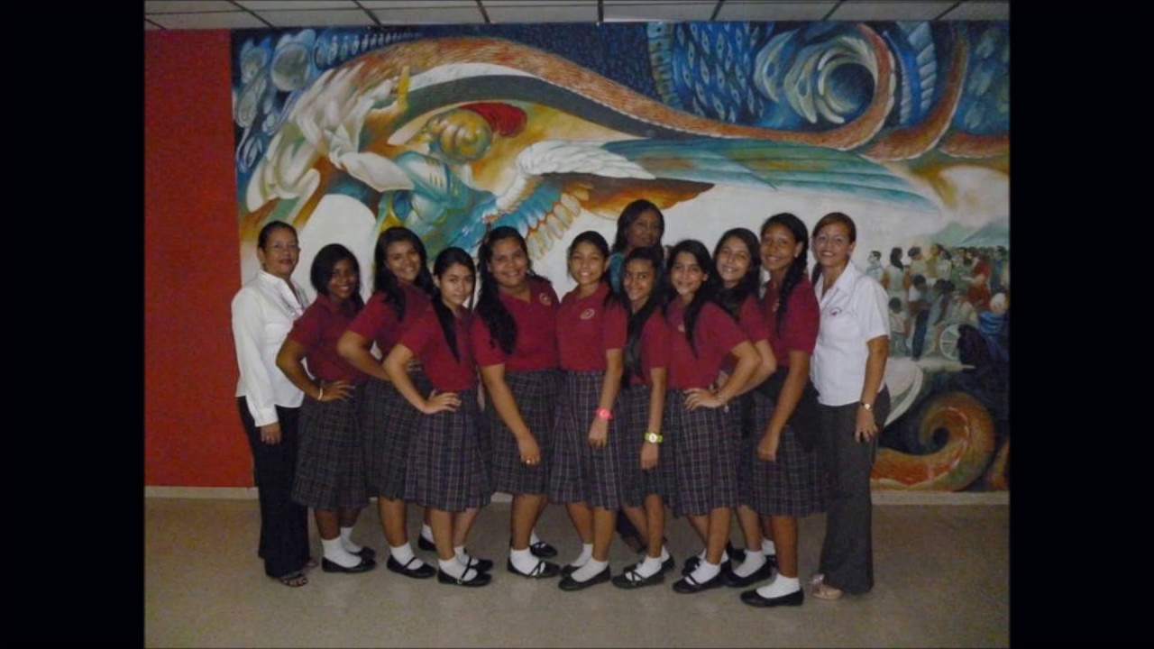 Publicidad Colegio Bilingüe Santa Marta - YouTube