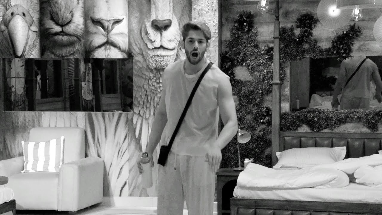 Baseer & Kunickaa FIGHT over OMELETTE | Watch #biggboss19 For The First ...