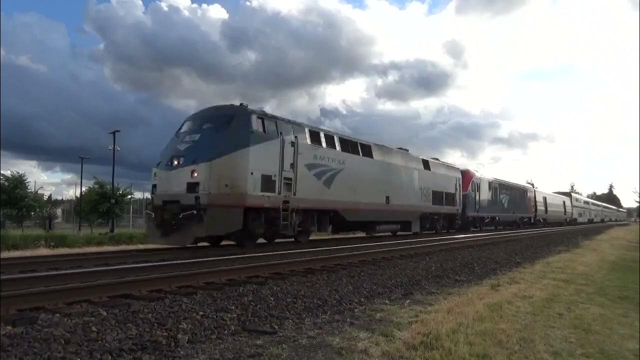 (Northbound) Amtrak 14 passes through Puyallup, WA. - YouTube