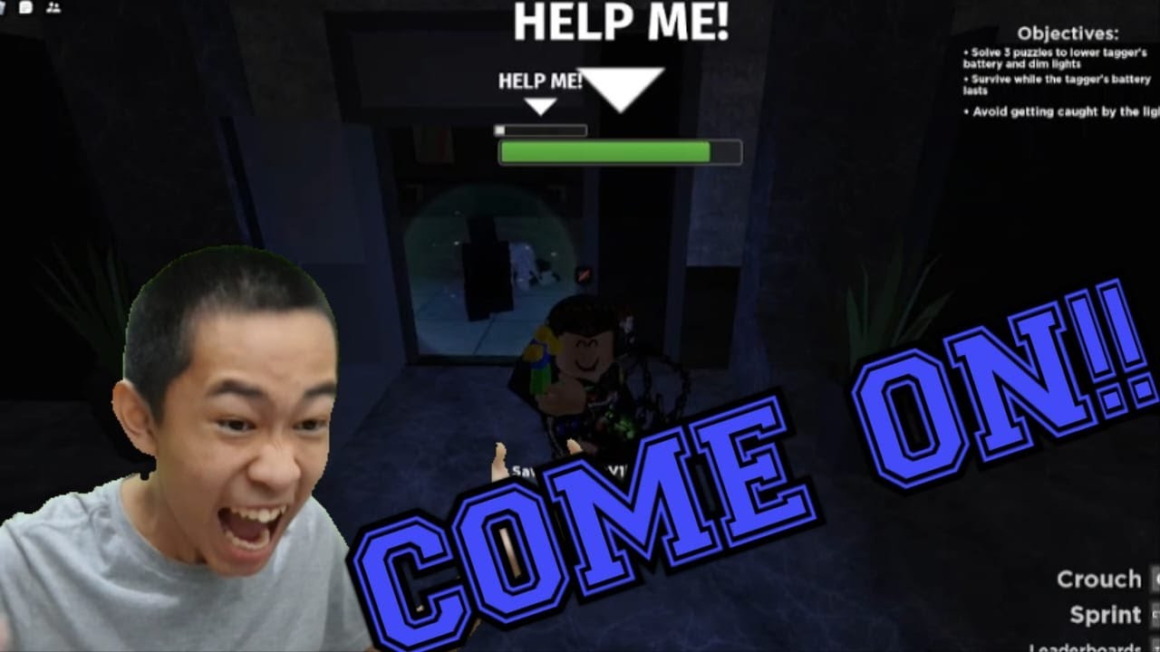 I can't see the bright flashlight!! - Roblox Flashlight Tag - YouTube