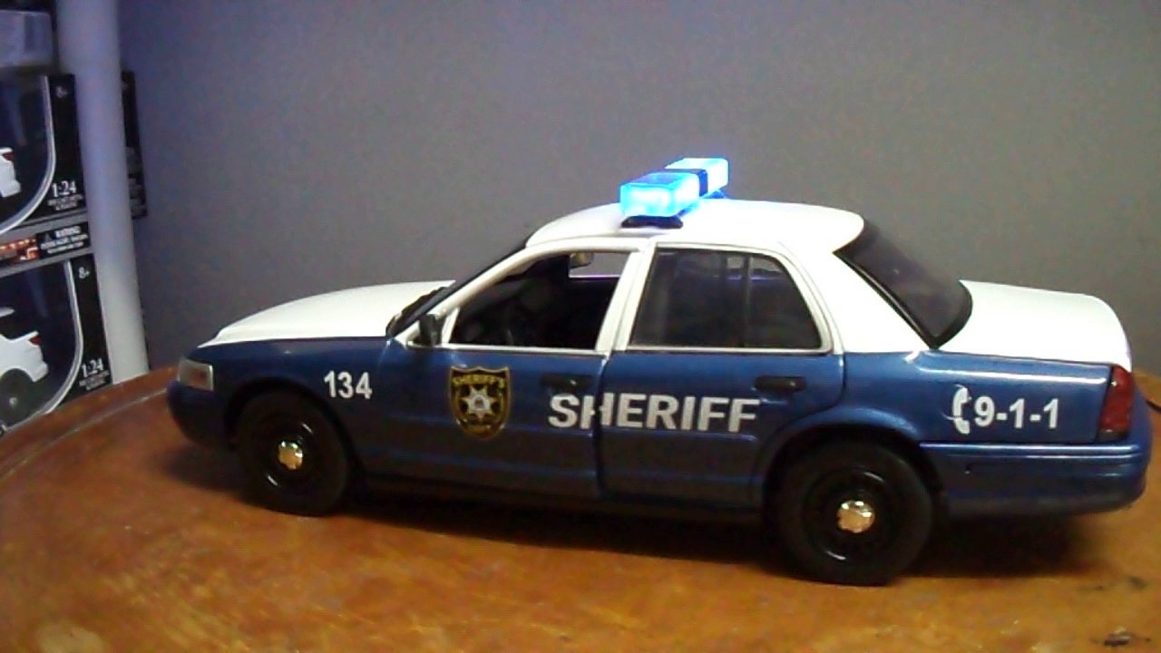 "Walking Dead" Sheriff Car 1/18 scale Diecast Police Lights and Siren ...