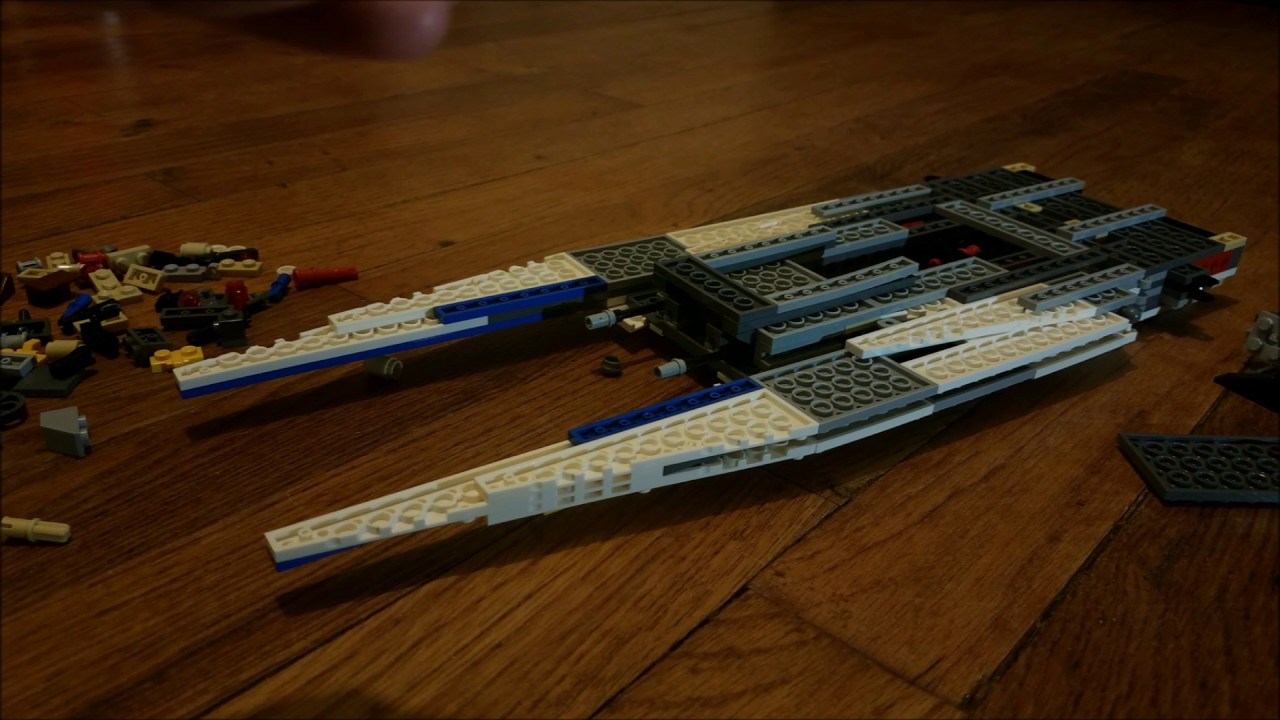 U-Wing LEGO Build TimeLapse - YouTube