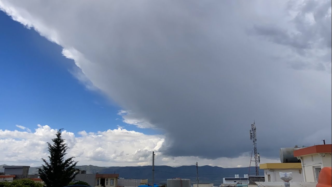 Cumulus + cumulonimbus incus ⛈ 07.05.2024 - YouTube