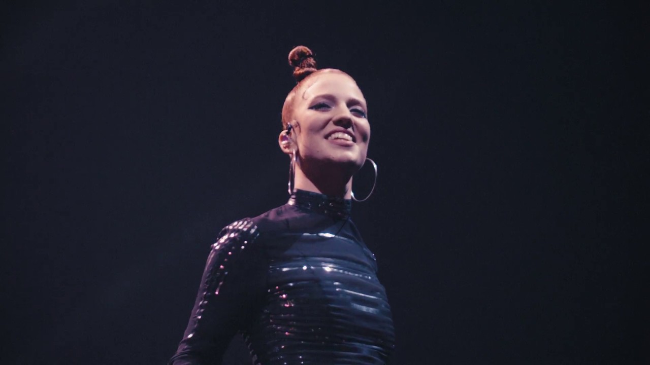 Jess Glynne - Live at the O2 - YouTube