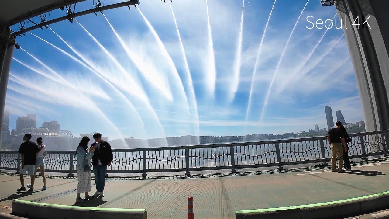 Han River Walk - Jamsu Bridge Walking festival - Seoul 4K - 2022.08 ...