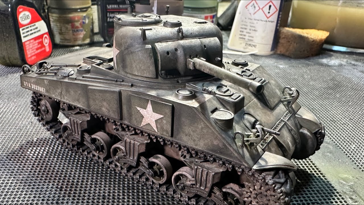 Sherman Build Along Live - YouTube