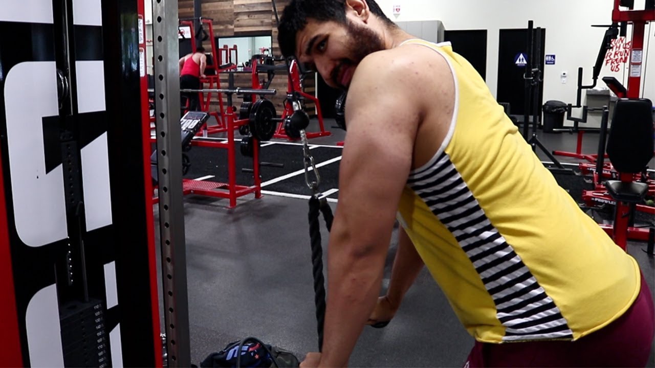 NATURAL BODYBUILDING JOURNEY DAY 2| CHEST DAY - YouTube