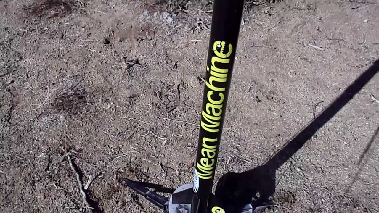 Fail! Mean Machine Model Rocket Launch #3 Parachute failed to deploy ...