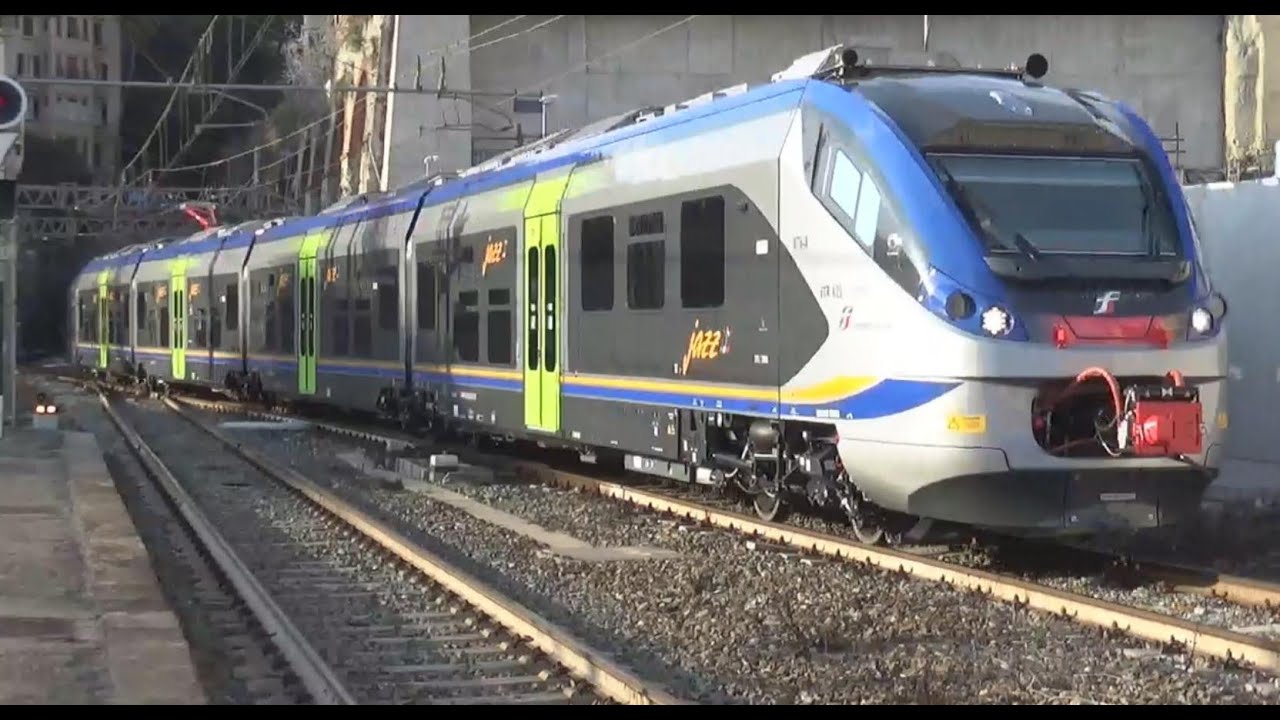 ETR 425 Jazz - YouTube