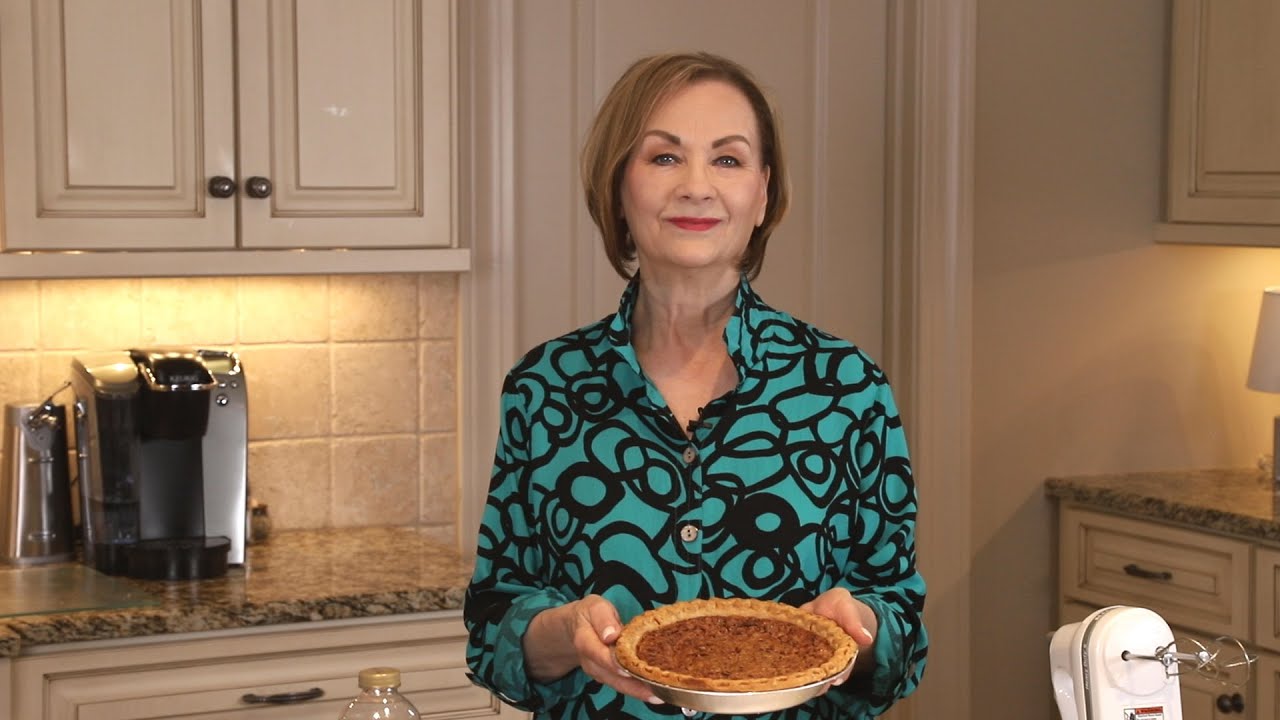 Episode 2: Southern Cooking with Nora King - YouTube
