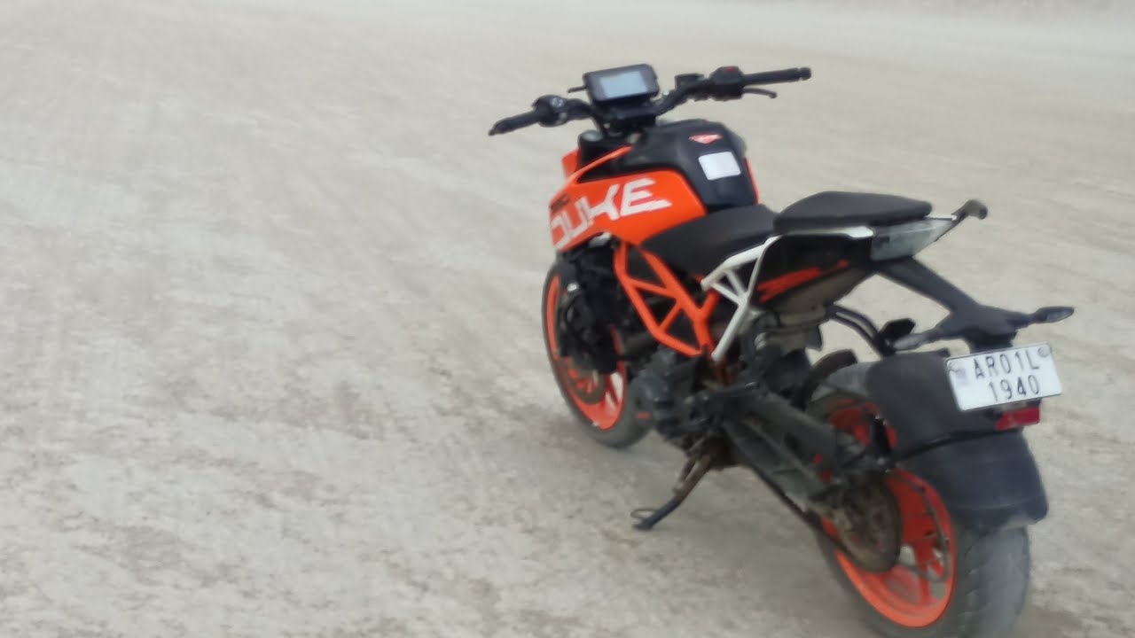 Duke 390 stunt🤗🤗 - YouTube