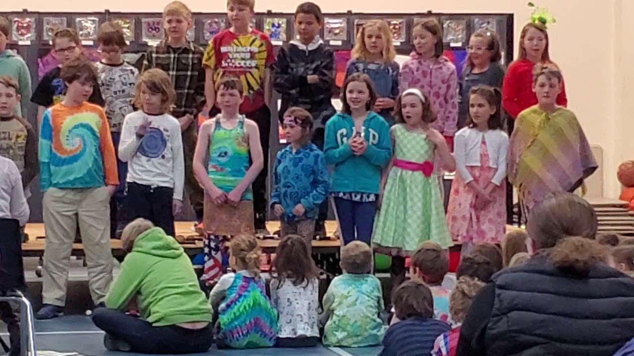 Ava class spring 2020 singing - YouTube