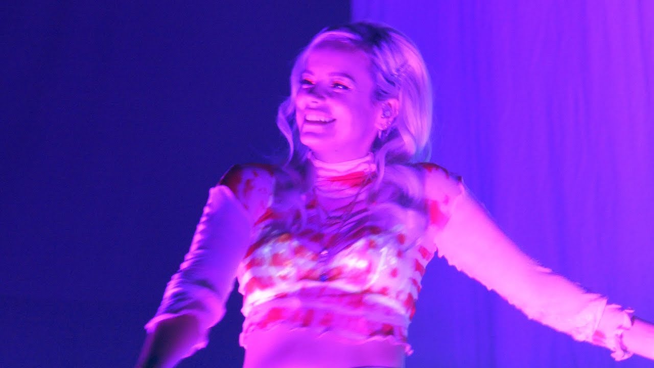 LILY ALLEN "Smile" & "Lost My Mind" Live 1080P @ House of Blues Houston ...