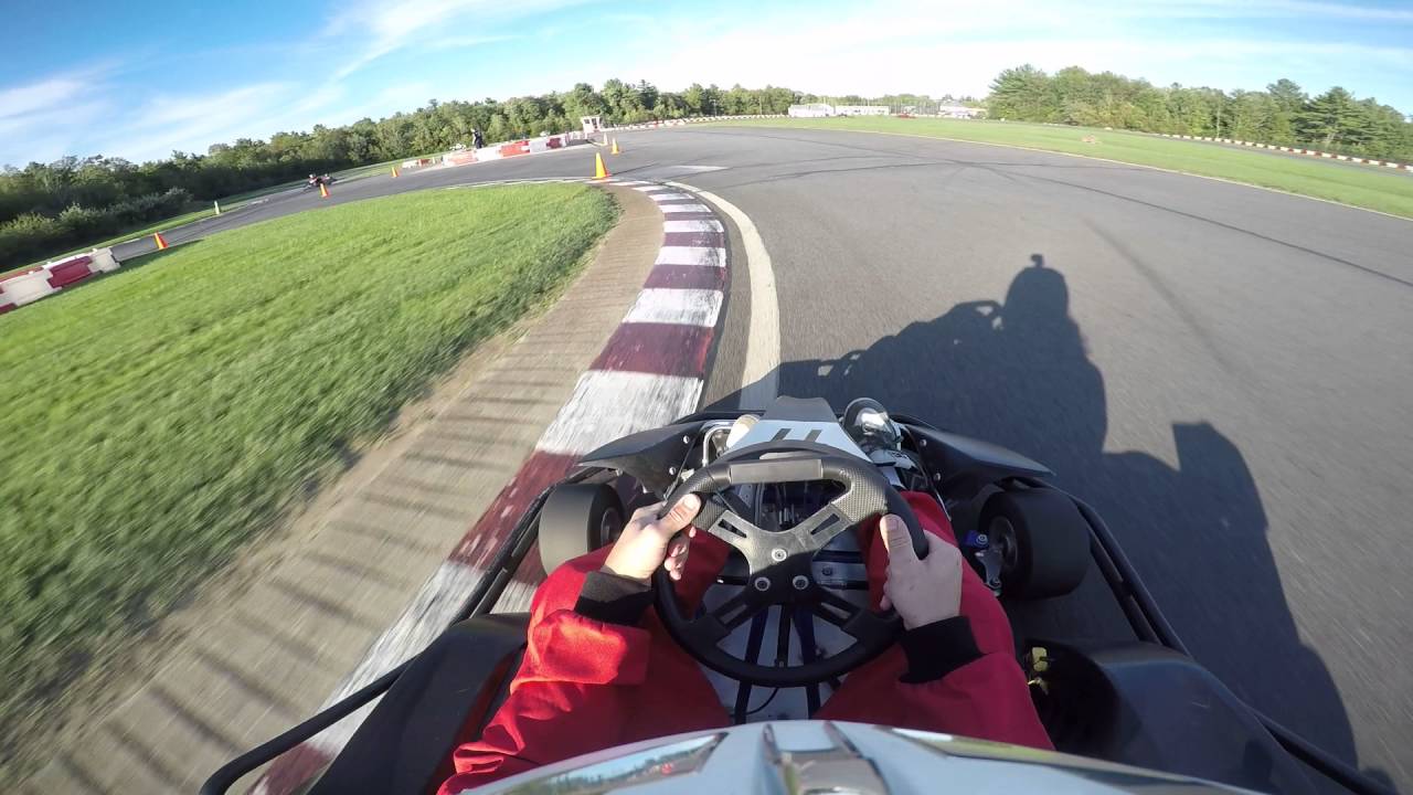 F1 BOSTON KART RACING & CONFERENCE CENTER. - VAQUEIRO13 - - YouTube