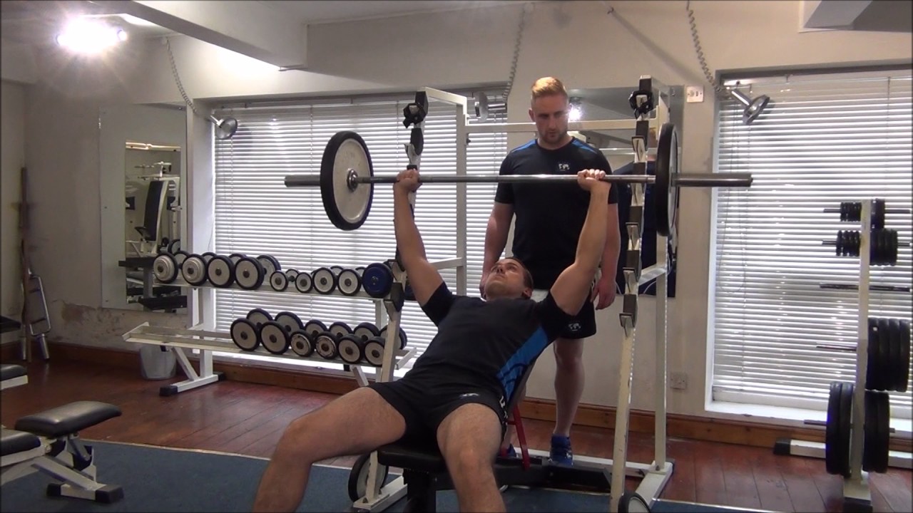 Rest Pause Training on Incline BB Bench Press - YouTube