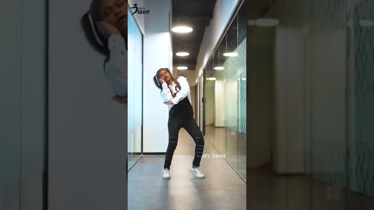 Irumbile Oru Idhaiyam Video Song | Enthiran | Rajinikanth | Aishwarya ...