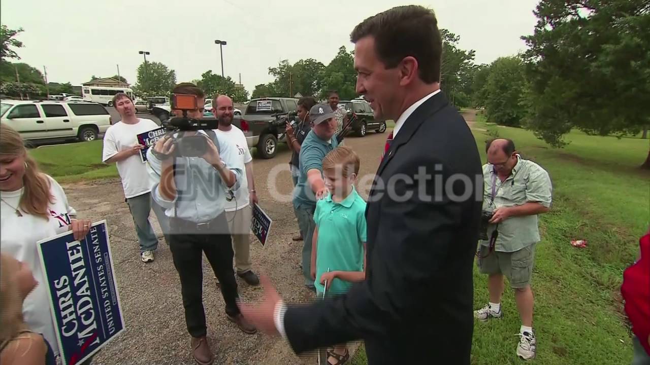 MS:GOP SEN CANDIDATE CHRIS MCDANIEL W VOTERS - YouTube