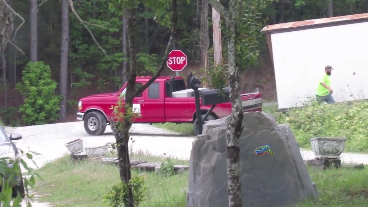 Redneck mobile home mover - YouTube