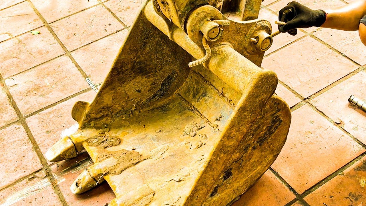 Yanmar Excavator Repair And Restoration // Excavator Broken Bucket ...