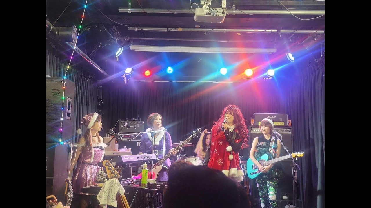 All I Want for Christmas （Mariah Carey）Cover by Bubble Beat Angels - YouTube