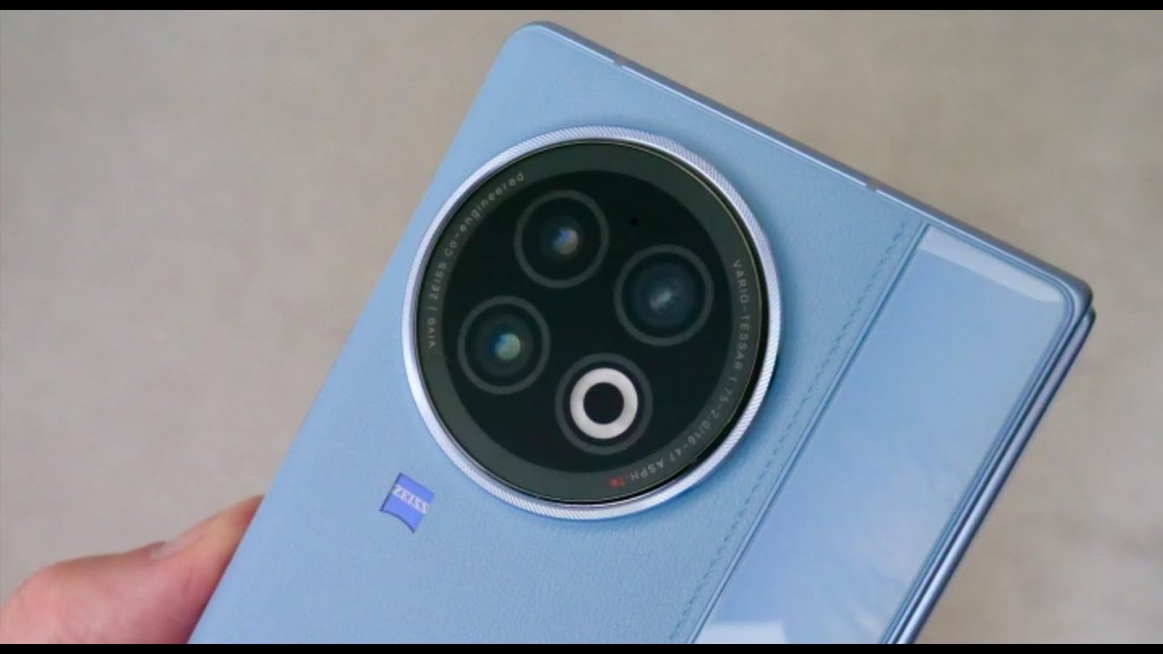 THE VIVO X FOLD 2 IS JUST AMAZING............. - YouTube