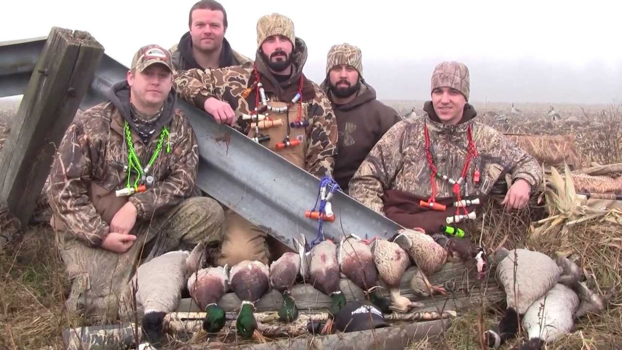 "Mallards in the Mist" - Mallard Field Hunting - YouTube