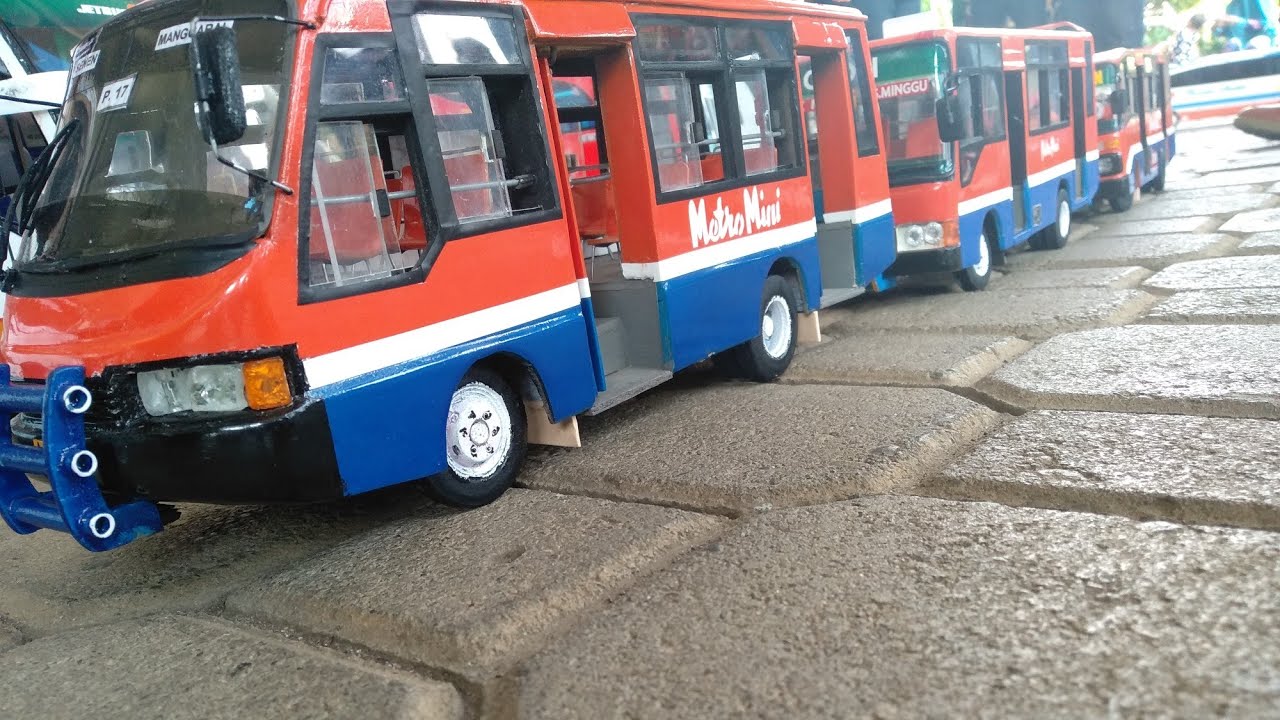 Miniatur bis Metro Mini Paling Detail Karya Om Abuy Akm - YouTube