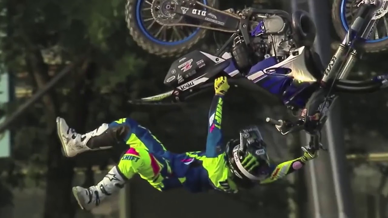 Empyrion Cap.2: Motocross en tierras alien - YouTube