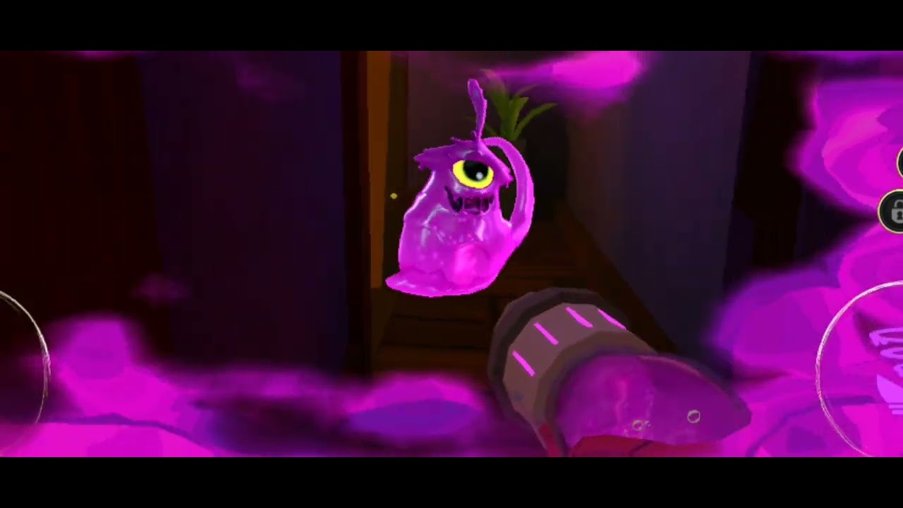 getting scared in goozy - YouTube
