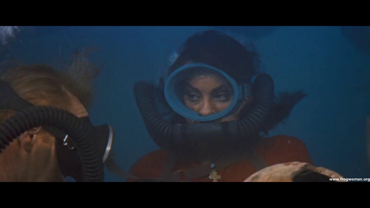 Sophia Loren in vintage scuba gear... again! - Scenes 1 and 2 - YouTube