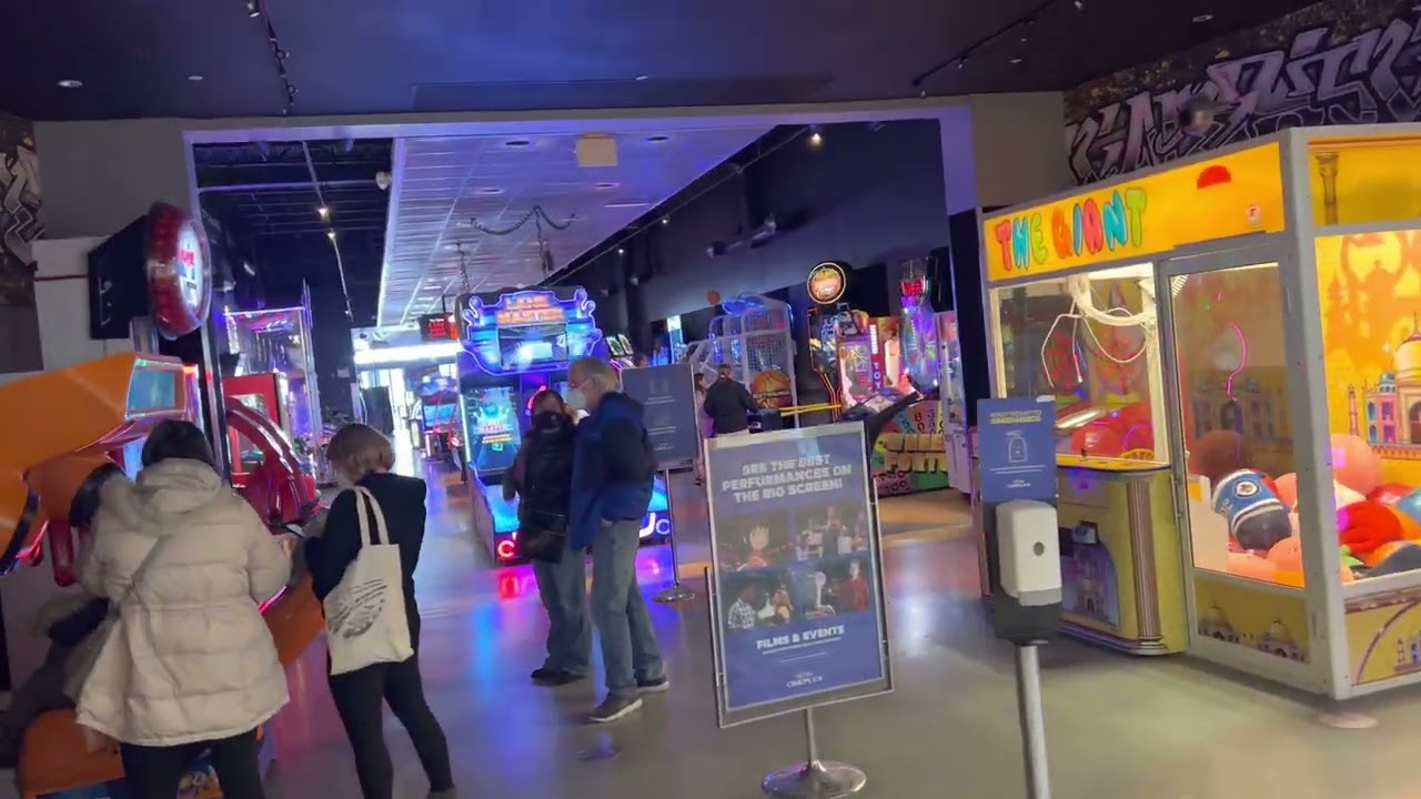 Xscape Entertainment Centre in St. Vital Mall in Wpg. Manitoba Entrance ...