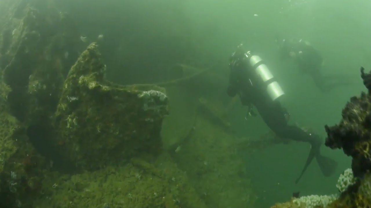 Underwater Video of USS Utah Memorial in Pearl Harbor - YouTube