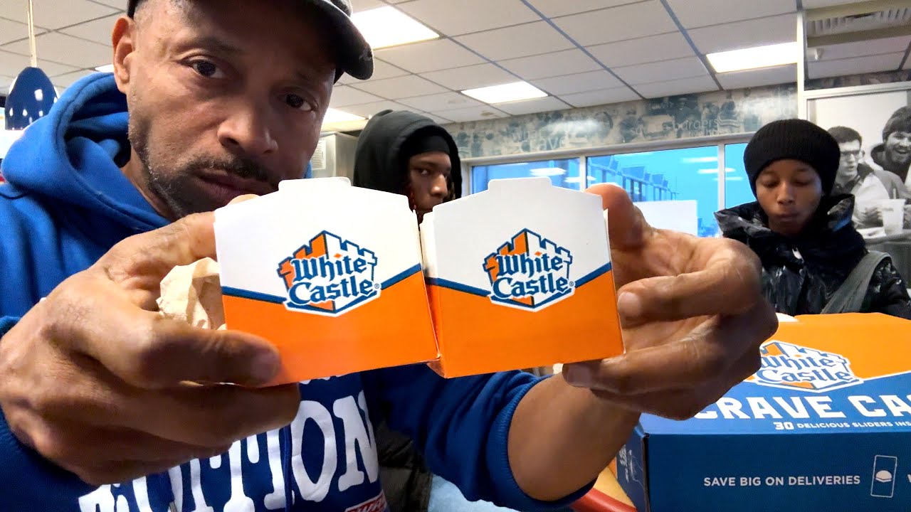White Castle’s Ultimate 30-Burger Crave Case Feast! - YouTube