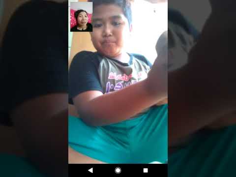 Sedang menelpon funky pasha ne ngintip ngitip