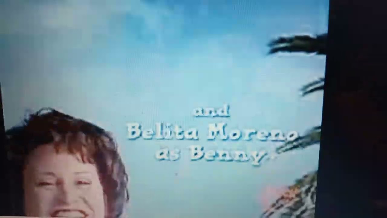 George Lopez Theme Song & Credits - YouTube