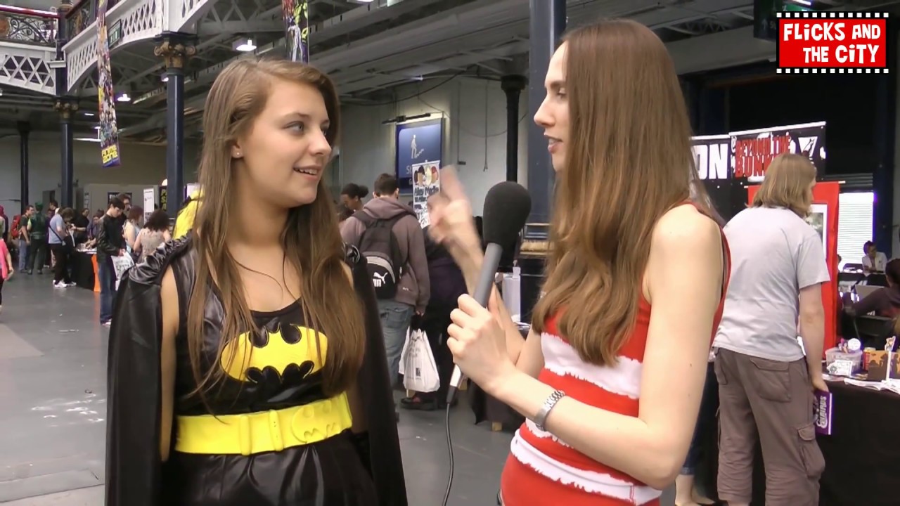 Batgirl & Joker Cosplay Interview - YouTube